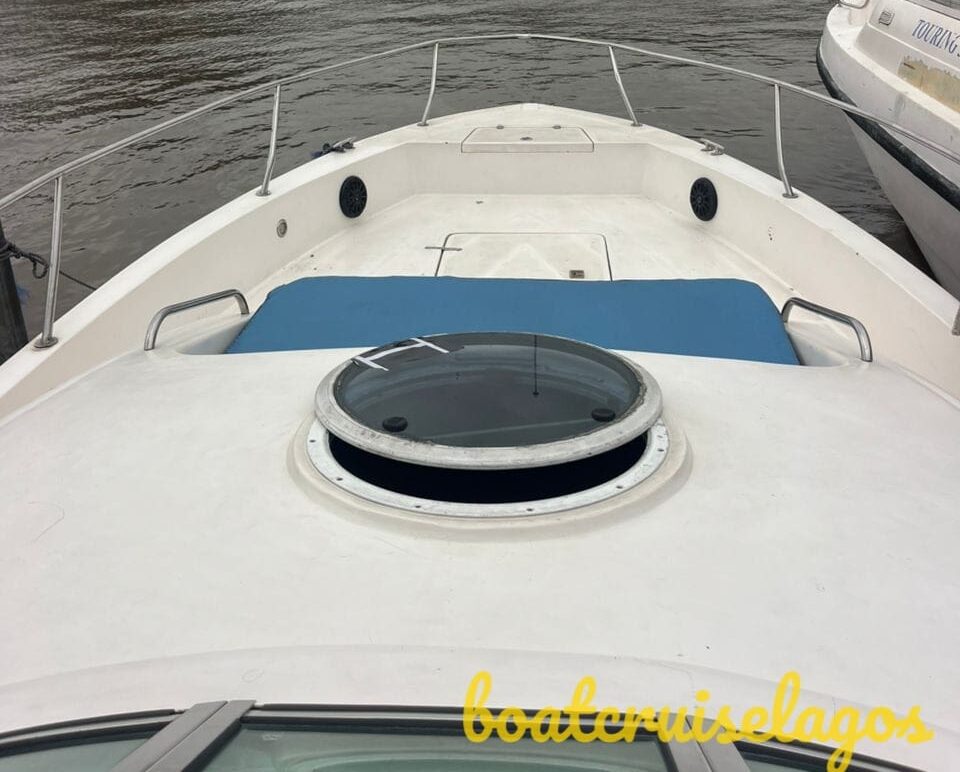 15 Persons Capacity Boat (130k/Hour) - Boatcruiselagos
